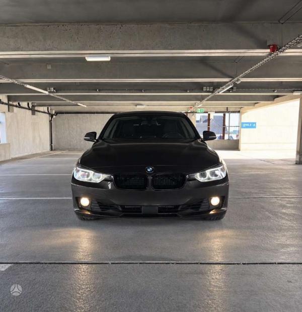 Brown BMW 330 2012 in Taurage, with an engine capacity of 3.00 L and mileage of 212 thousand km for 6950 €, photo 1 on AUTOMOTO.COM.LV