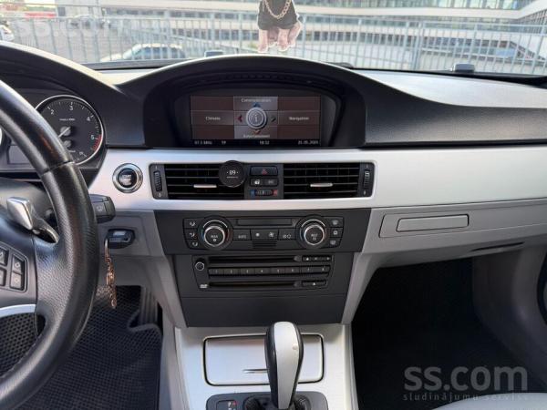 БМВ 330 2007 в Рига, объемом двигателя 3.00 л и пробегом 219 тыс. км за 8000 €, фото 8 на AUTOMOTO.COM.LV