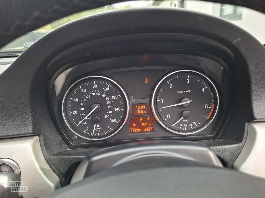 BMW 330 2008 in Silute, with an engine capacity of 3.00 L and mileage of 112 thousand km for 3000 €, photo 16 on AUTOMOTO.COM.LV