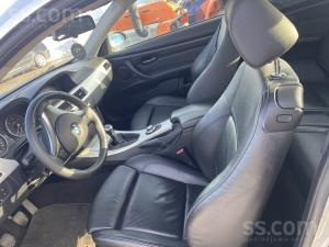 BMW 330 2006 Rēzekne, ar dzinēja tilpumu 3.00 L un nobraukumu 321 tūkst. km par 4800 €, foto 3 vietnē AUTOMOTO.COM.LV