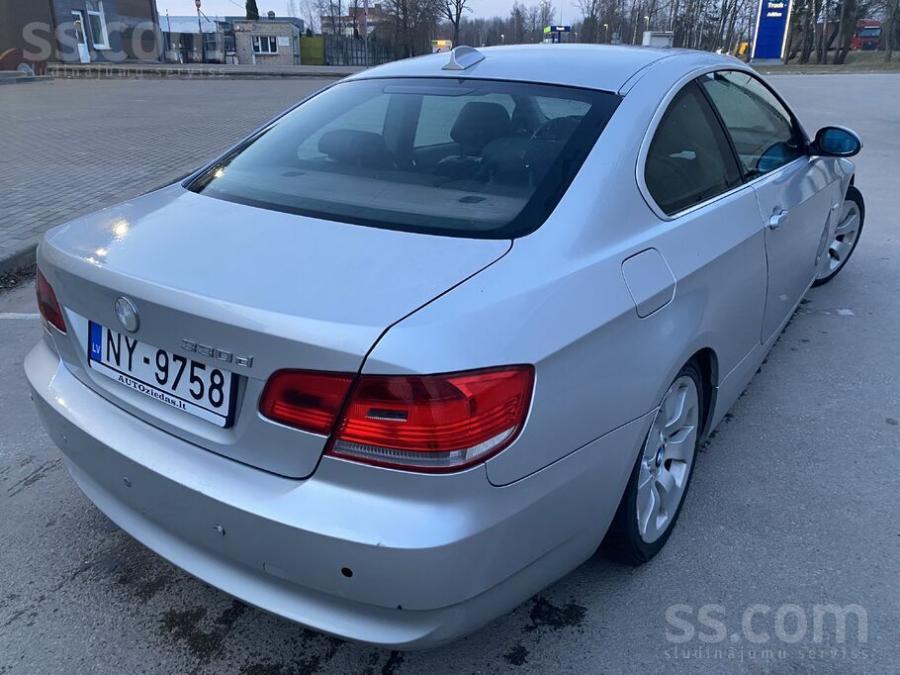 BMW 330 2006 Rēzekne, ar dzinēja tilpumu 3.00 L un nobraukumu 321 tūkst. km par 4800 €, foto 7 vietnē AUTOMOTO.COM.LV