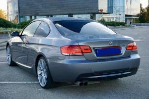 BMW 330 2007 in Riga, with an engine capacity of 3.00 L and mileage of 235 thousand km for 9000 €, photo 4 on AUTOMOTO.COM.LV