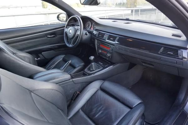 БМВ 330 2007 в Рига, объемом двигателя 3.00 л и пробегом 235 тыс. км за 9000 €, фото 6 на AUTOMOTO.COM.LV