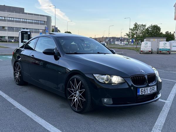 BMW 330 2008 in Tallinn, with an engine capacity of 3.00 L and mileage of 370 thousand km for 8500 €, photo 3 on AUTOMOTO.COM.LV