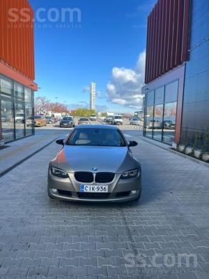 BMW 330 2009 Klaipėda, ar dzinēja tilpumu 3.00 L un nobraukumu 330 tūkst. km par 6700 €, foto 1 vietnē AUTOMOTO.COM.LV