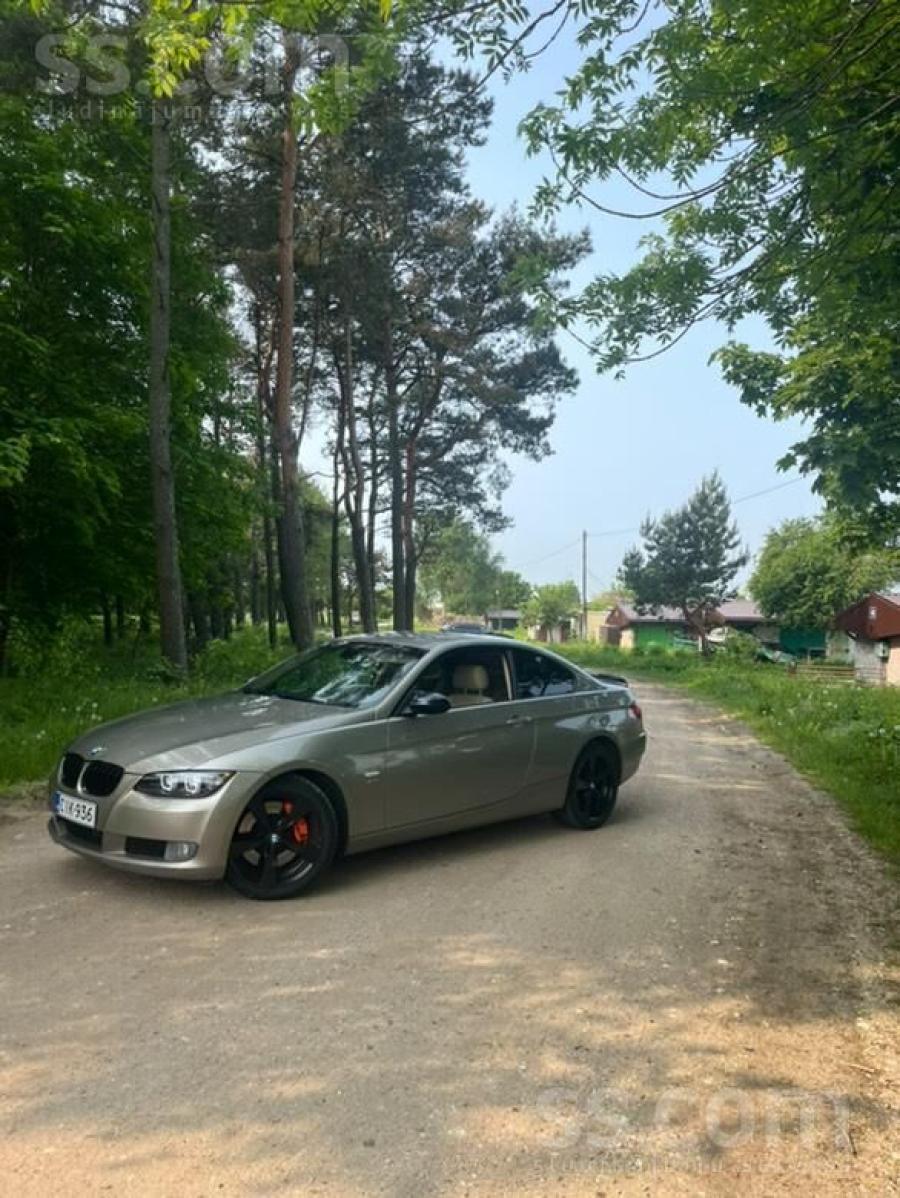 BMW 330 2009 Klaipėda, ar dzinēja tilpumu 3.00 L un nobraukumu 330 tūkst. km par 6700 €, foto 2 vietnē AUTOMOTO.COM.LV