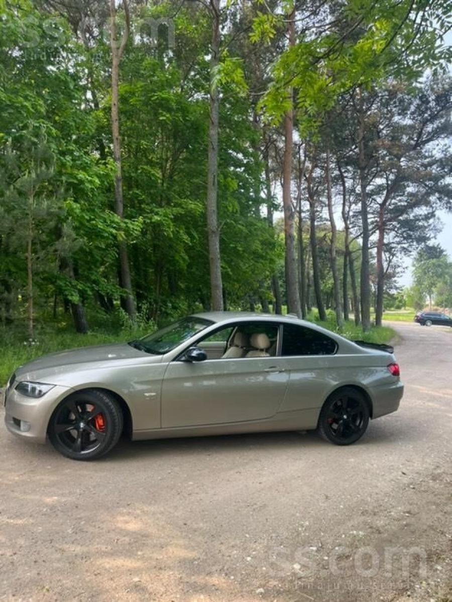 BMW 330 2009 Klaipėda, ar dzinēja tilpumu 3.00 L un nobraukumu 330 tūkst. km par 6700 €, foto 4 vietnē AUTOMOTO.COM.LV