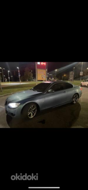 Zaļš BMW 330 2008 Tallina, ar dzinēja tilpumu 3.00 L un nobraukumu 330 tūkst. km par 8000 €, foto  vietnē AUTOMOTO.COM.LV
