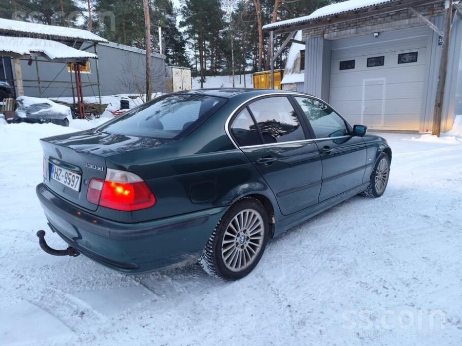 Green BMW 330 2000 in Riga, with an engine capacity of 3.00 L and mileage of 268 thousand km for 4000 €, photo 4 on AUTOMOTO.COM.LV