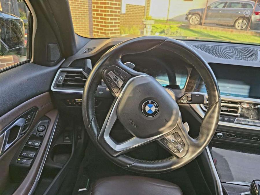 Zaļš BMW 330 2020 Kauņa, ar dzinēja tilpumu 2.00 L un nobraukumu 155 tūkst. km par 26500 €, foto 20 vietnē AUTOMOTO.COM.LV