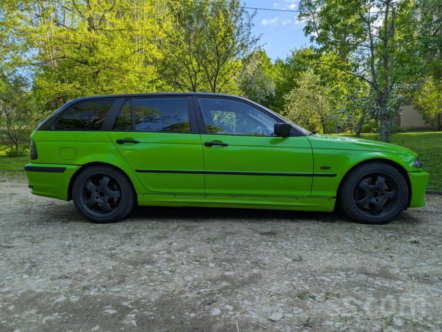 Green BMW 330 2000 in Riga, with an engine capacity of 3.00 L and mileage of 436 thousand km for 1800 €, photo 6 on AUTOMOTO.COM.LV