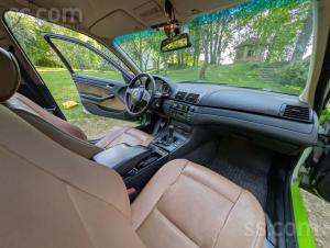 Green BMW 330 2000 in Riga, with an engine capacity of 3.00 L and mileage of 436 thousand km for 1800 €, photo 18 on AUTOMOTO.COM.LV