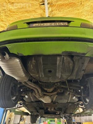 Green BMW 330 2000 in Riga, with an engine capacity of 3.00 L and mileage of 436 thousand km for 1800 €, photo 21 on AUTOMOTO.COM.LV