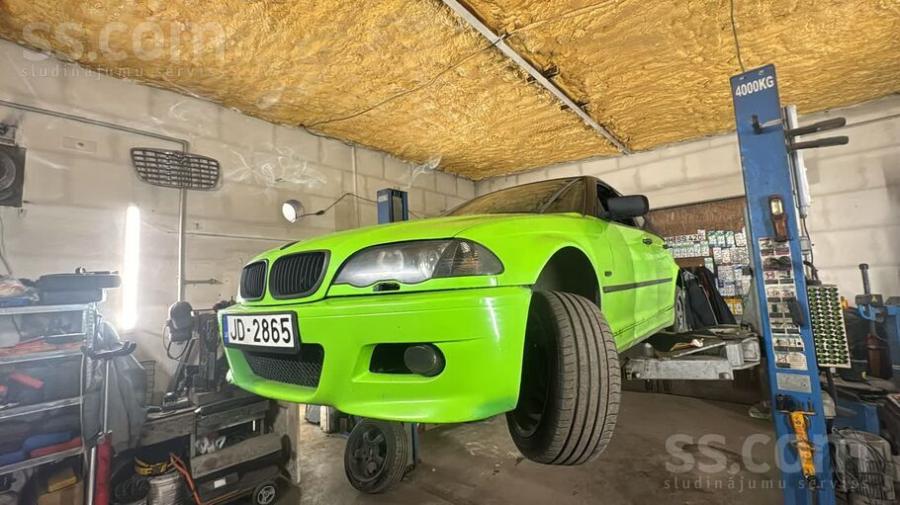 Green BMW 330 2000 in Riga, with an engine capacity of 3.00 L and mileage of 436 thousand km for 1800 €, photo 23 on AUTOMOTO.COM.LV
