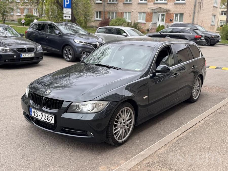 Зеленый БМВ 330 2005 в Резекне, объемом двигателя 3.00 л и пробегом 390 тыс. км за 3998 €, фото 3 на AUTOMOTO.COM.LV