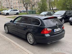 Зеленый БМВ 330 2005 в Резекне, объемом двигателя 3.00 л и пробегом 390 тыс. км за 3998 €, фото 4 на AUTOMOTO.COM.LV