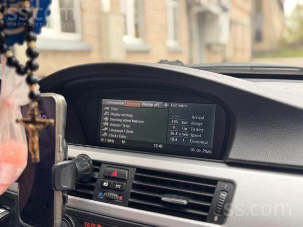 Зеленый БМВ 330 2005 в Резекне, объемом двигателя 3.00 л и пробегом 390 тыс. км за 3998 €, фото 7 на AUTOMOTO.COM.LV