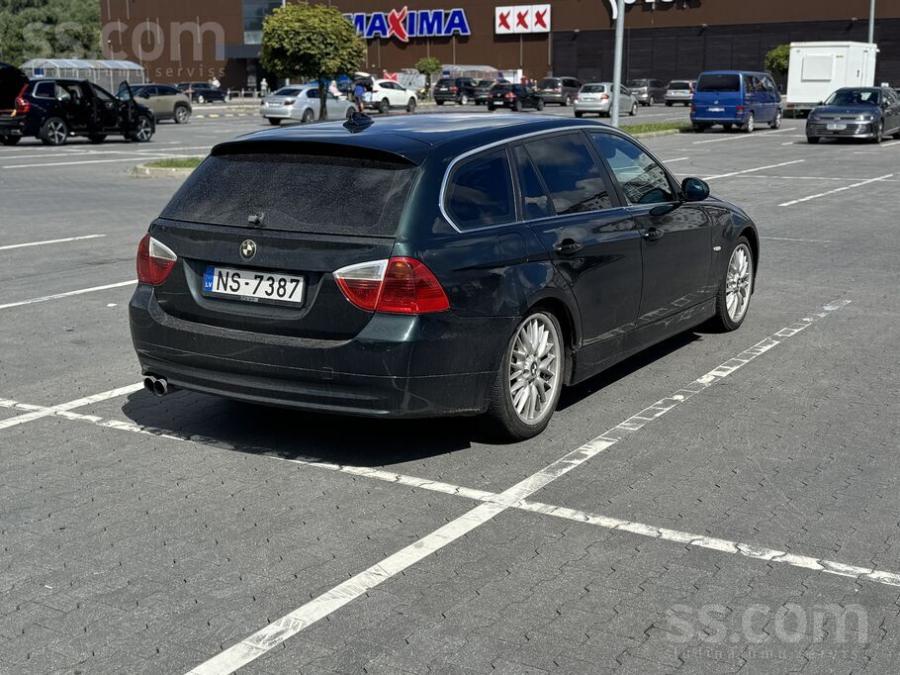 Зеленый БМВ 330 2005 в Рига, объемом двигателя 3.00 л и пробегом 396 тыс. км за 3750 €, фото 16 на AUTOMOTO.COM.LV
