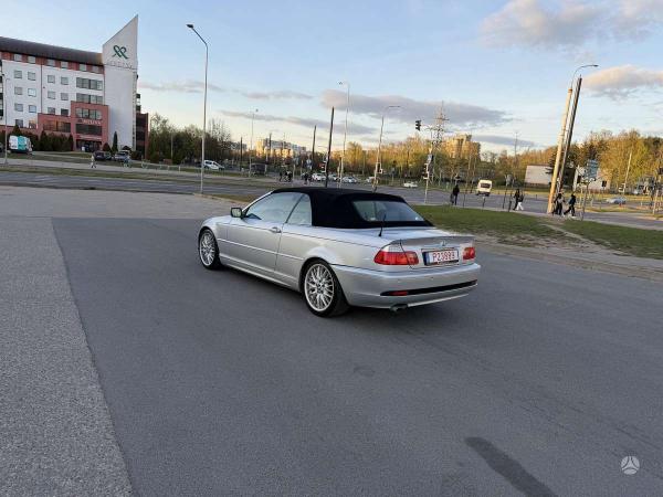 Pelēks BMW 330 2004 Viļņa, ar dzinēja tilpumu 2.98 L un nobraukumu 107 tūkst. km par 6500 €, foto 9 vietnē AUTOMOTO.COM.LV