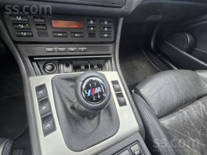 Grey BMW 330 2006 in Ogre, with an engine capacity of 3.00 L and mileage of 250 thousand km for 7900 €, photo 13 on AUTOMOTO.COM.LV