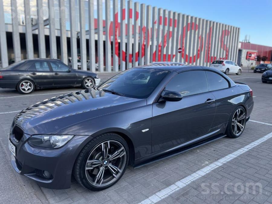 Grey BMW 330 2007 in Riga, with an engine capacity of 3.00 L and mileage of 337 thousand km for 9000 €, photo 7 on AUTOMOTO.COM.LV