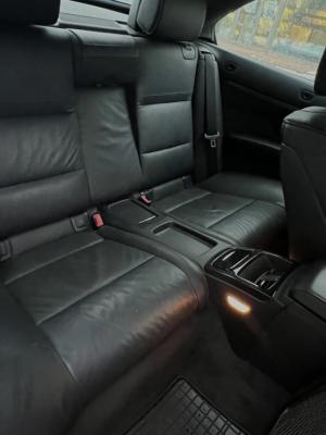 Grey BMW 330 2007 in Riga, with an engine capacity of 3.00 L and mileage of 440 thousand km for 6500 €, photo 14 on AUTOMOTO.COM.LV