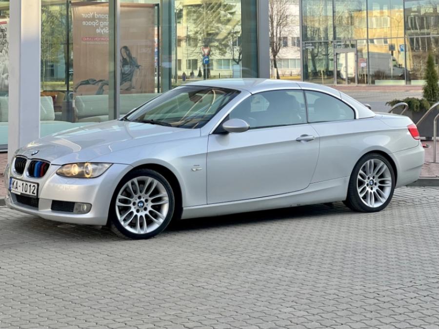 Grey BMW 330 2007 in Riga, with an engine capacity of 3.00 L and mileage of 440 thousand km for 6500 €, photo 17 on AUTOMOTO.COM.LV