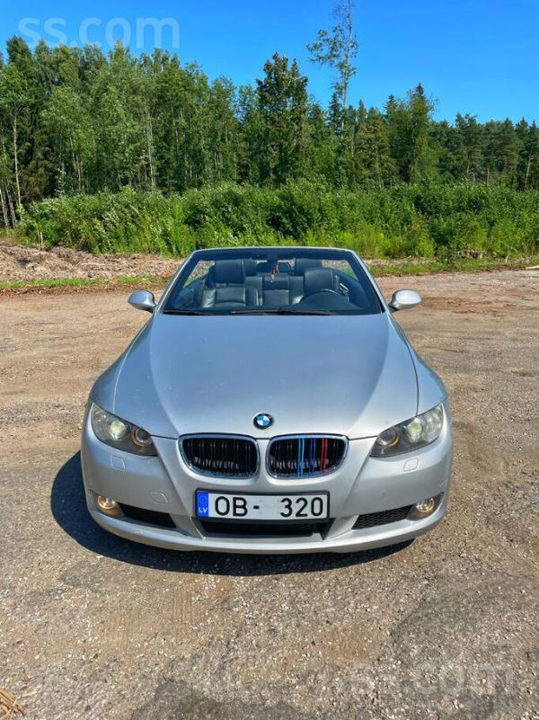 Pelēks BMW 330 2007 Valmiera, ar dzinēja tilpumu 3.00 L un nobraukumu 0 tūkst. km par 7500 €, foto 1 vietnē AUTOMOTO.COM.LV