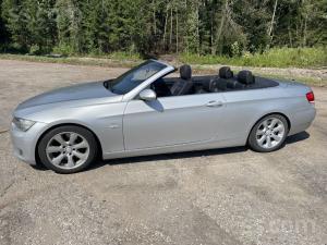 Pelēks BMW 330 2007 Valmiera, ar dzinēja tilpumu 3.00 L un nobraukumu 0 tūkst. km par 7500 €, foto 4 vietnē AUTOMOTO.COM.LV