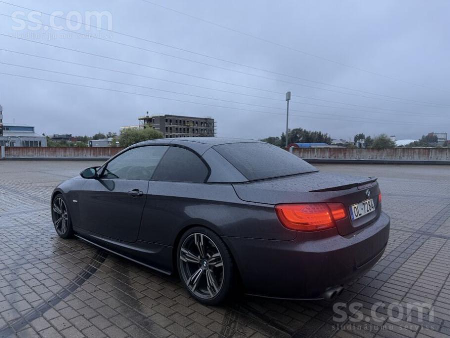 Grey BMW 330 2007 in Riga, with an engine capacity of 3.00 L and mileage of 343 thousand km for 9000 €, photo 4 on AUTOMOTO.COM.LV