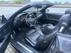 Grey BMW 330 2007 in Riga, with an engine capacity of 3.00 L and mileage of 343 thousand km for 9000 €, photo 10 on AUTOMOTO.COM.LV