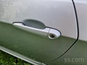 Pelēks BMW 330 2008 Rīga, ar dzinēja tilpumu 3.00 L un nobraukumu 267 tūkst. km par 5005 €, foto 12 vietnē AUTOMOTO.COM.LV