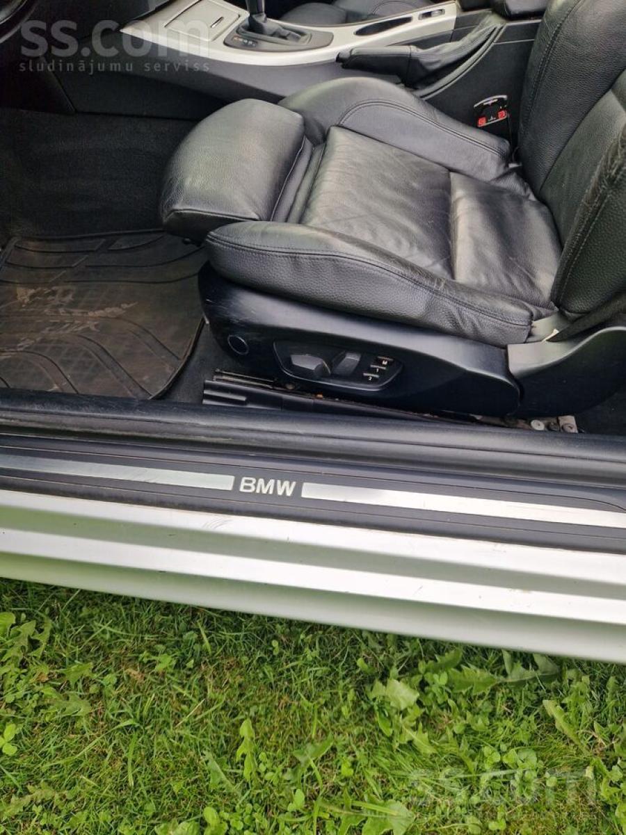 Pelēks BMW 330 2008 Rīga, ar dzinēja tilpumu 3.00 L un nobraukumu 267 tūkst. km par 5005 €, foto 14 vietnē AUTOMOTO.COM.LV
