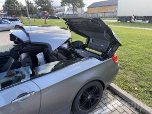 Grey BMW 330 2009 in Riga, with an engine capacity of 3.00 L and mileage of 202 thousand km for 5800 €, photo 5 on AUTOMOTO.COM.LV