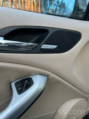 Pelēks BMW 330 2001 Rīga, ar dzinēja tilpumu 3.00 L un nobraukumu 0 tūkst. km par 4500 €, foto 12 vietnē AUTOMOTO.COM.LV