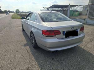 Grey BMW 330 2007 in Silale, with an engine capacity of 3.00 L and mileage of 270 thousand km for 5700 €, photo 6 on AUTOMOTO.COM.LV