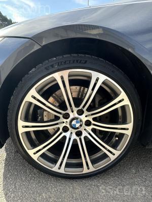 Pelēks BMW 330 2007 Rīga, ar dzinēja tilpumu 3.00 L un nobraukumu 405 tūkst. km par 7500 €, foto 6 vietnē AUTOMOTO.COM.LV