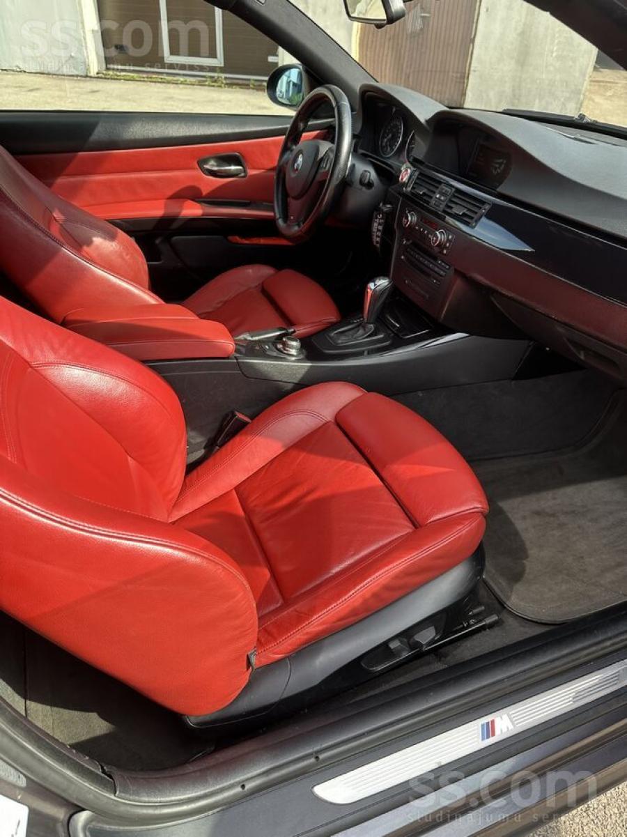 Pelēks BMW 330 2007 Rīga, ar dzinēja tilpumu 3.00 L un nobraukumu 405 tūkst. km par 7500 €, foto 12 vietnē AUTOMOTO.COM.LV