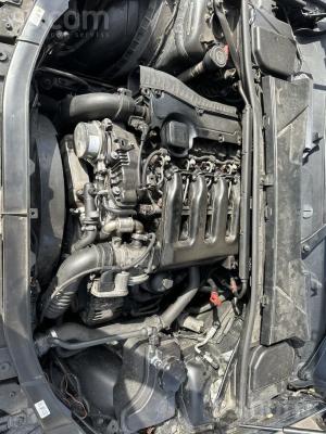Pelēks BMW 330 2007 Rīga, ar dzinēja tilpumu 3.00 L un nobraukumu 405 tūkst. km par 7500 €, foto 13 vietnē AUTOMOTO.COM.LV