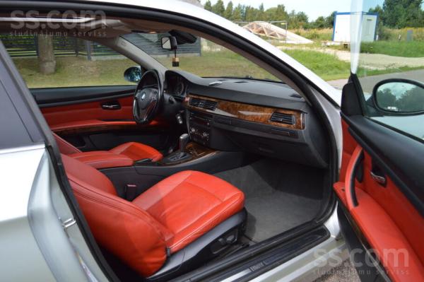 Pelēks BMW 330 2007 Rīga, ar dzinēja tilpumu 3.00 L un nobraukumu 410 tūkst. km par 6350 €, foto 9 vietnē AUTOMOTO.COM.LV