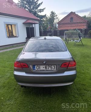 Pelēks BMW 330 2007 Liepāja, ar dzinēja tilpumu 3.00 L un nobraukumu 234 tūkst. km par 6900 €, foto 9 vietnē AUTOMOTO.COM.LV