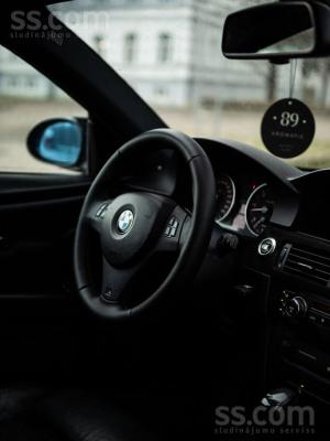 Pelēks BMW 330 2007 Liepāja, ar dzinēja tilpumu 3.00 L un nobraukumu 306 tūkst. km par 7000 €, foto 19 vietnē AUTOMOTO.COM.LV