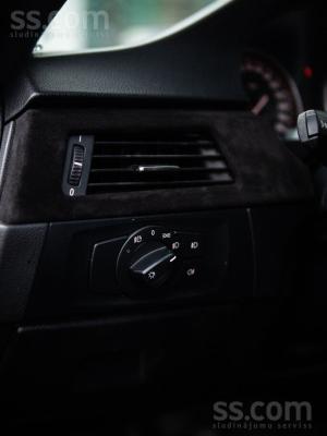 Pelēks BMW 330 2007 Liepāja, ar dzinēja tilpumu 3.00 L un nobraukumu 306 tūkst. km par 7000 €, foto 23 vietnē AUTOMOTO.COM.LV