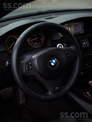 Pelēks BMW 330 2007 Liepāja, ar dzinēja tilpumu 3.00 L un nobraukumu 306 tūkst. km par 7000 €, foto 24 vietnē AUTOMOTO.COM.LV