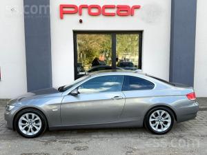 Grey BMW 330 2008 in Riga, with an engine capacity of 3.00 L and mileage of 187 thousand km for 8400 €, photo 3 on AUTOMOTO.COM.LV