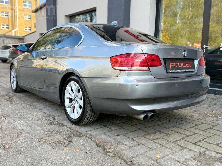 Grey BMW 330 2008 in Riga, with an engine capacity of 3.00 L and mileage of 187 thousand km for 8400 €, photo 6 on AUTOMOTO.COM.LV