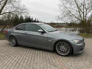 Grey BMW 330 2008 in Riga, with an engine capacity of 3.00 L and mileage of 357 thousand km for 7250 €, photo  on AUTOMOTO.COM.LV