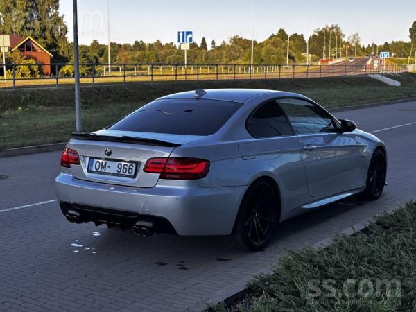 Pelēks BMW 330 2008 Rēzekne, ar dzinēja tilpumu 3.00 L un nobraukumu 335 tūkst. km par 10000 €, foto 6 vietnē AUTOMOTO.COM.LV