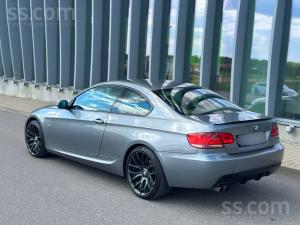 Grey BMW 330 2008 in Vilnius, with an engine capacity of 3.00 L and mileage of 314 thousand km for 6800 €, photo 3 on AUTOMOTO.COM.LV