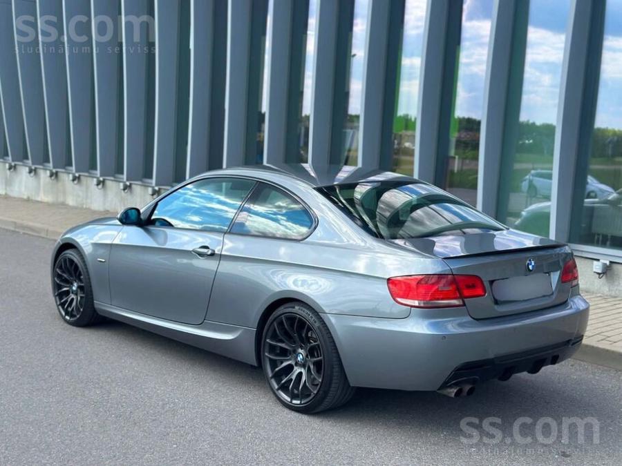 Grey BMW 330 2008 in Vilnius, with an engine capacity of 3.00 L and mileage of 314 thousand km for 6800 €, photo 3 on AUTOMOTO.COM.LV